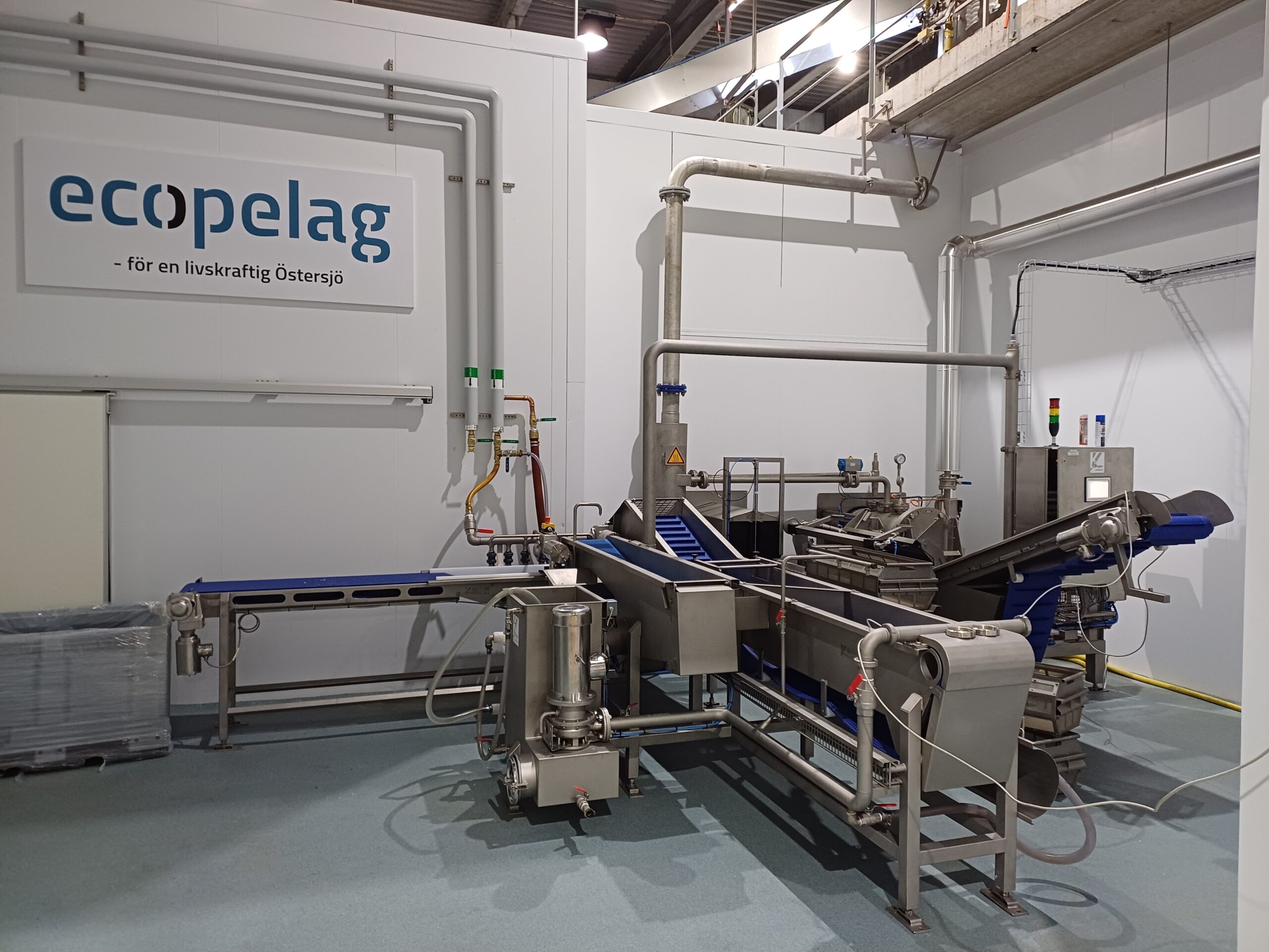 Ecopelag and Baltic Sea Factory processing room built up | Baltic MUPPETS